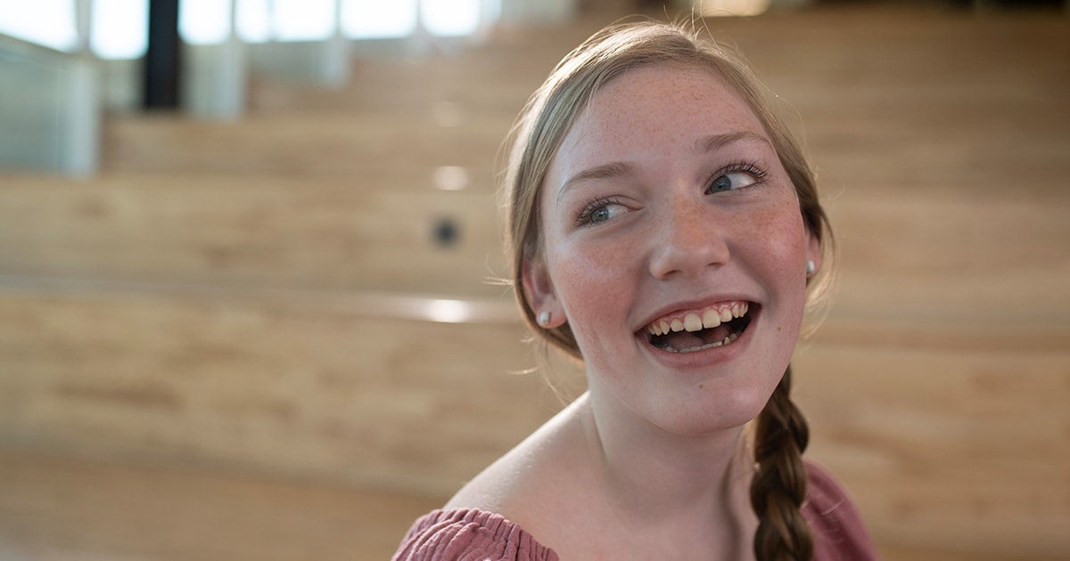 What Is a Scoliosis Screening? | Children's Healthcare of Atlanta